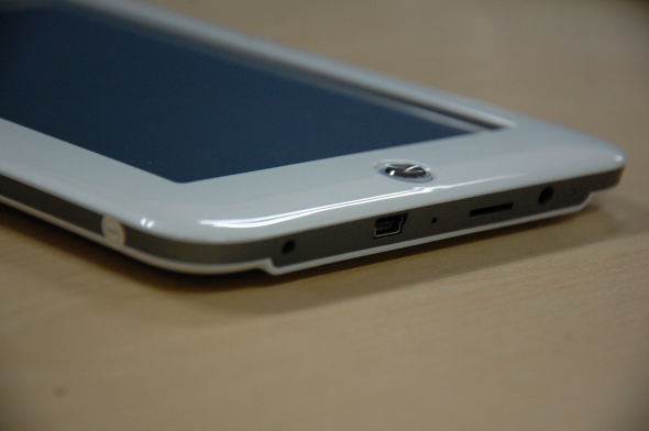 爱国者7英寸平板aigoPad E700独家开箱图赏_笔记本_科技时代_新浪网