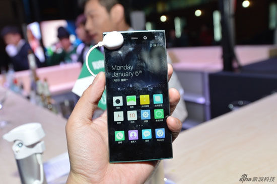 八核千元旗舰大混战 近期新机盘点(3)|三星|诺基亚|OPPO_手机_新浪科技_新浪网