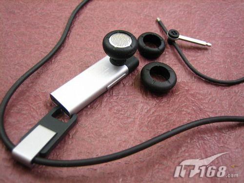 轻盈小巧 诺基亚BH-804蓝牙耳机评测(2)_手机_科技时代_新浪网