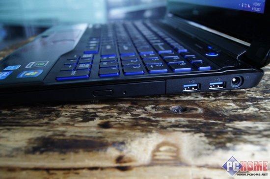 独具“匠”心设计 富士通LH772评测(3)_笔记本_科技时代_新浪网