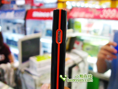 OPPO旗舰MP4 8GB容量版S11U今日上市_数码_科技时代_新浪网