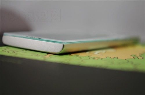 重回音质巅峰 索尼NWZ-A844仅售1290元_数码_科技时代_新浪网