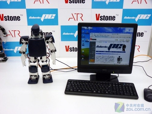 世界最复杂机箱 智能机器人PC公开发售_硬件_科技时代_新浪网
