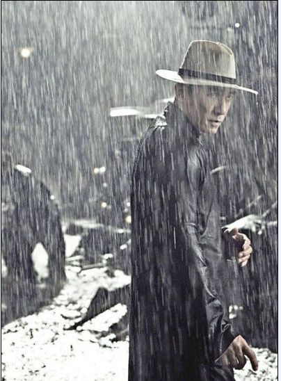 《一代宗师》新造型曝光 梁朝伟展示“真功夫”_影音娱乐_新浪网