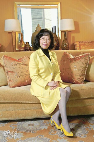 传奇狄娜珍贵照回顾:由性感尤物到霸气女人(图)_影音娱乐_新浪网