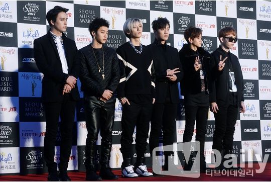 BEAST时隔10个月 下月合体正式回归|BEAST|YouTube|综艺节目_新浪娱乐_新浪网