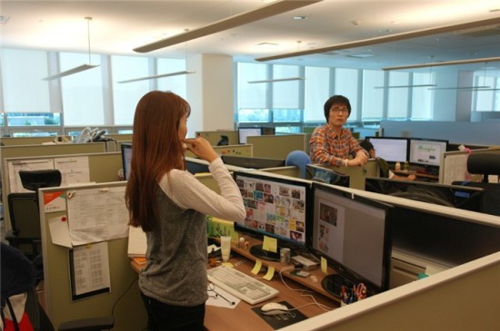 高大射！探访穿越火线研发公司Smilegate内幕(3)_CF穿越火线_CF穿越火线下载_CF官方合作网站_穿越火线CF视频_网络游戏_新浪 ...