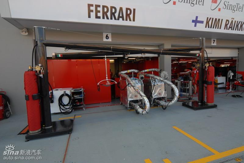 F1维修区实拍_图片_新浪汽车_新浪网